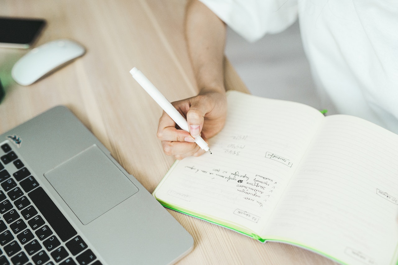 How to Take Care of the Non Urgent Tasks (and Delayed) Tasks!